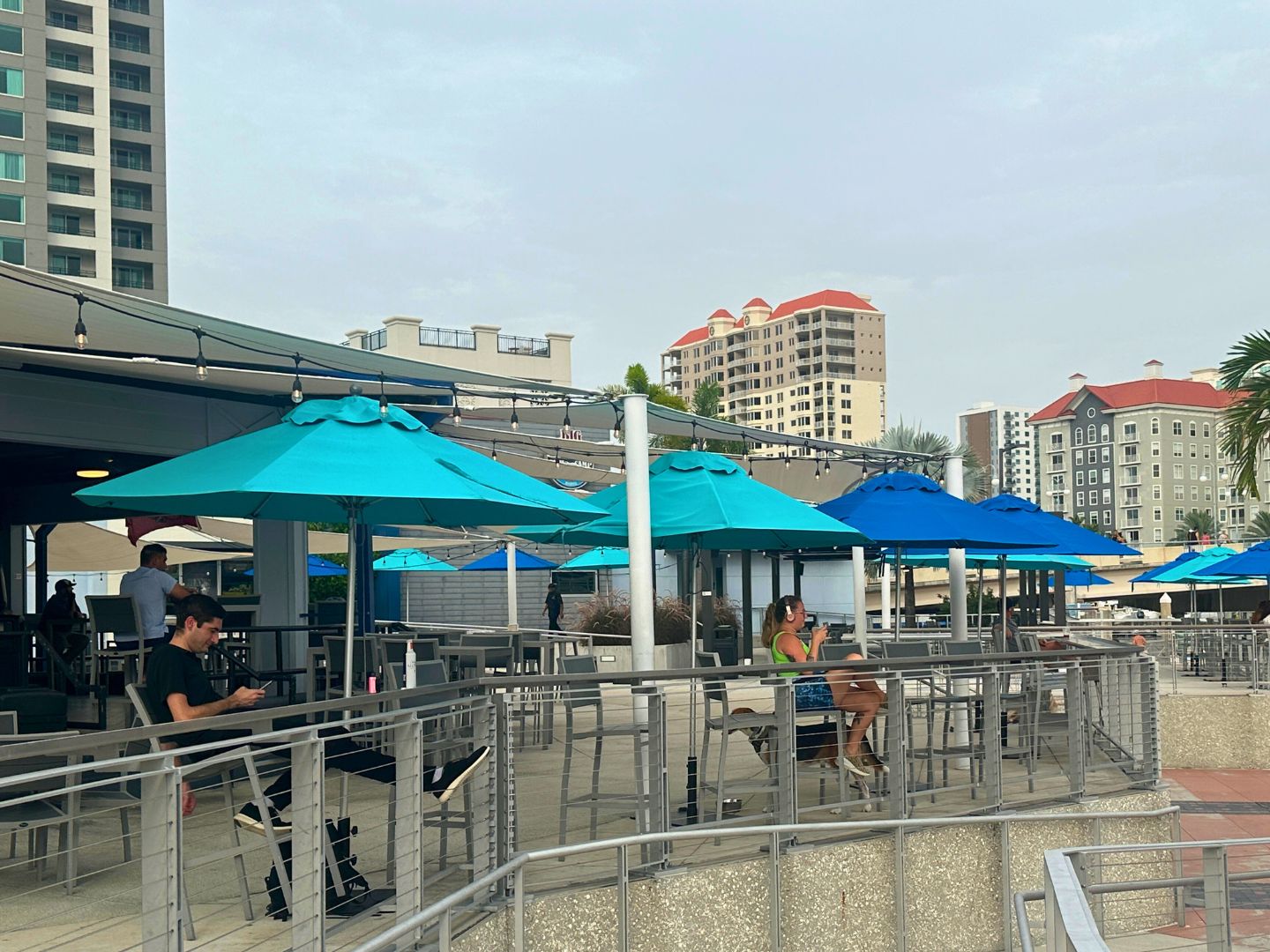 Top 10 Tampa Riverwalk Restaurants with a View for Romance