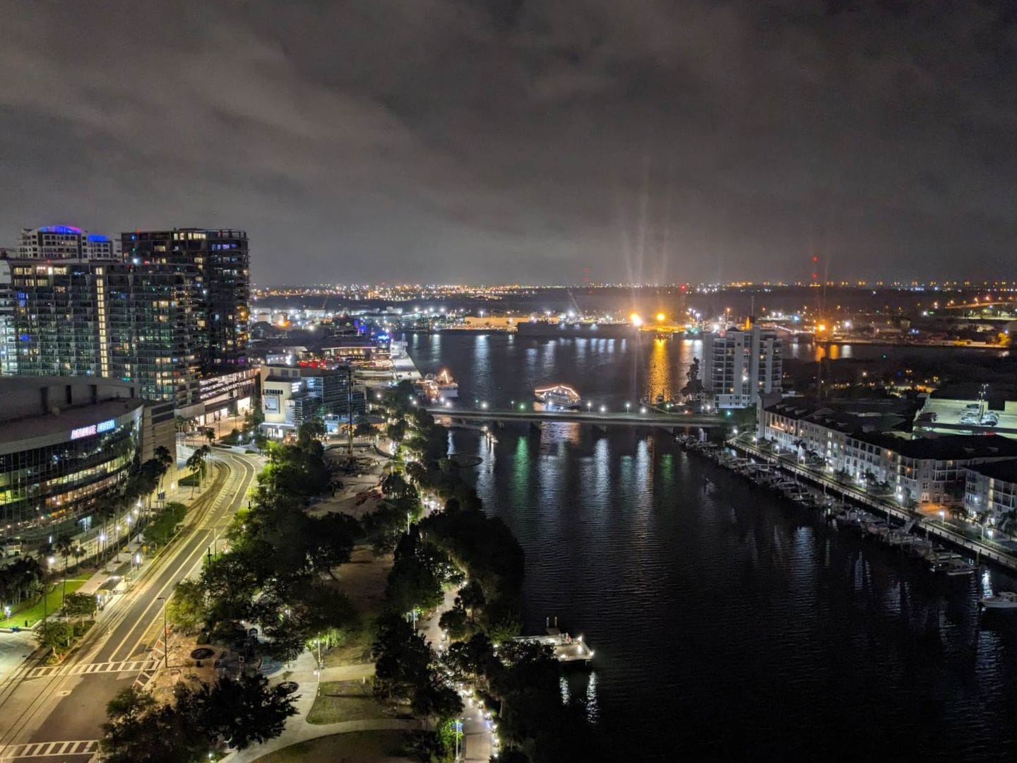 Tampa Marriott Water Street: An Unforgettable Staycation