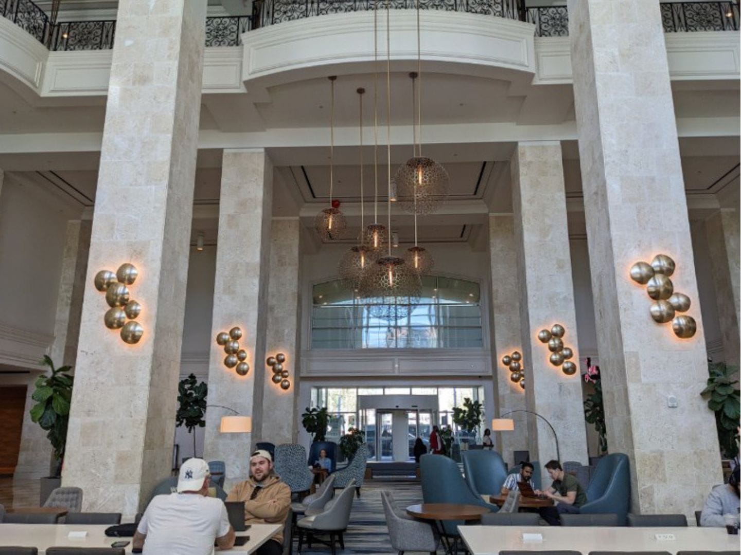 Tampa Marriott Water Street: An Unforgettable Staycation